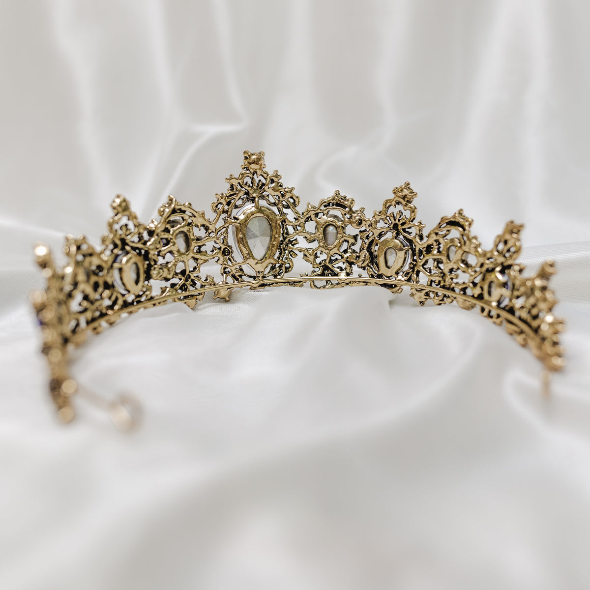 Michelle's Tiara in Faux Sapphire Blue & Antique Gold – Auburn & Main