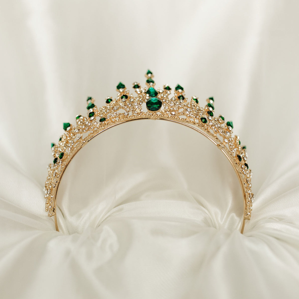 Helena's Tiara in Green – Auburn & Main